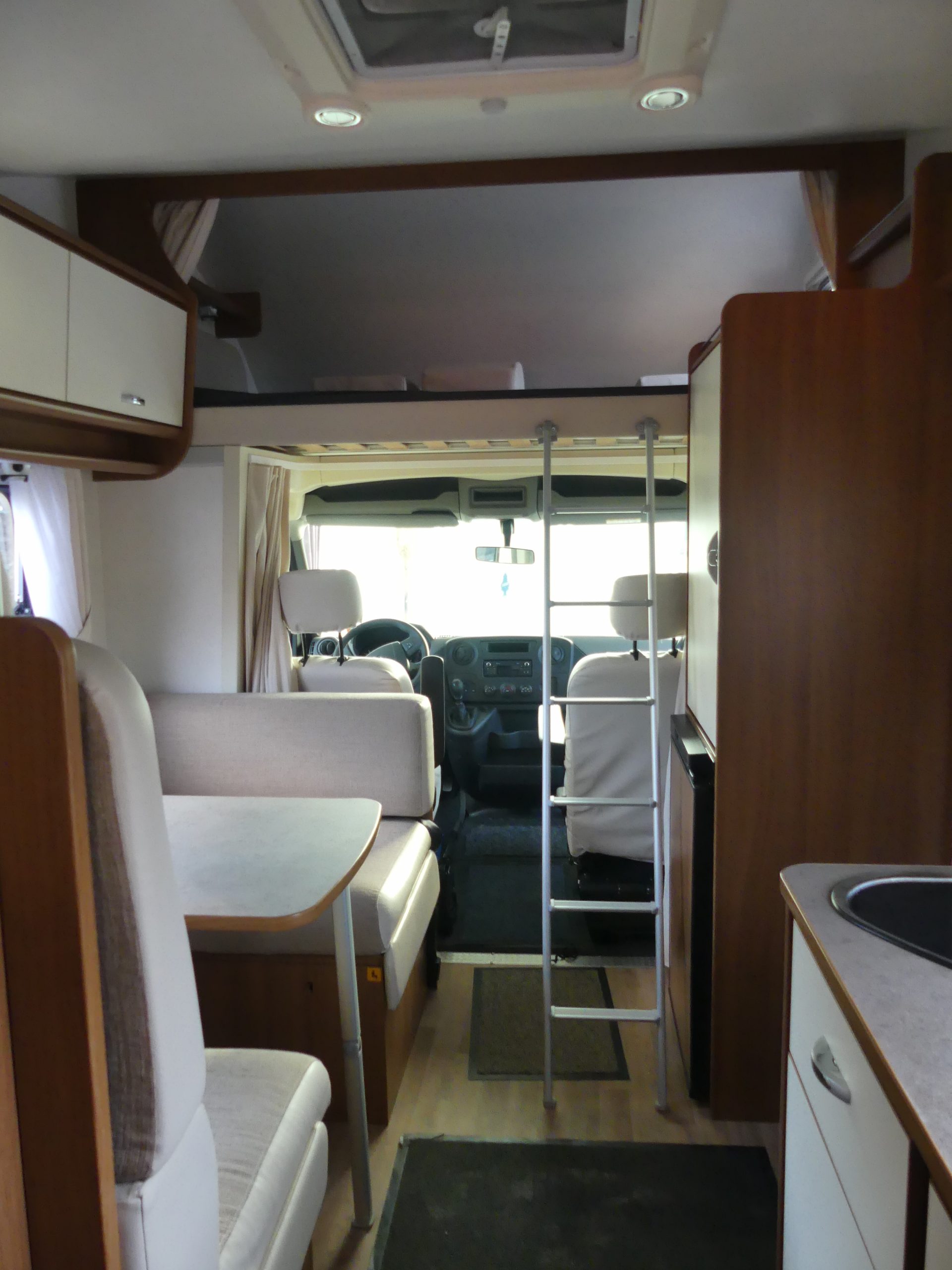 XGO 35 – Camper van der Wal